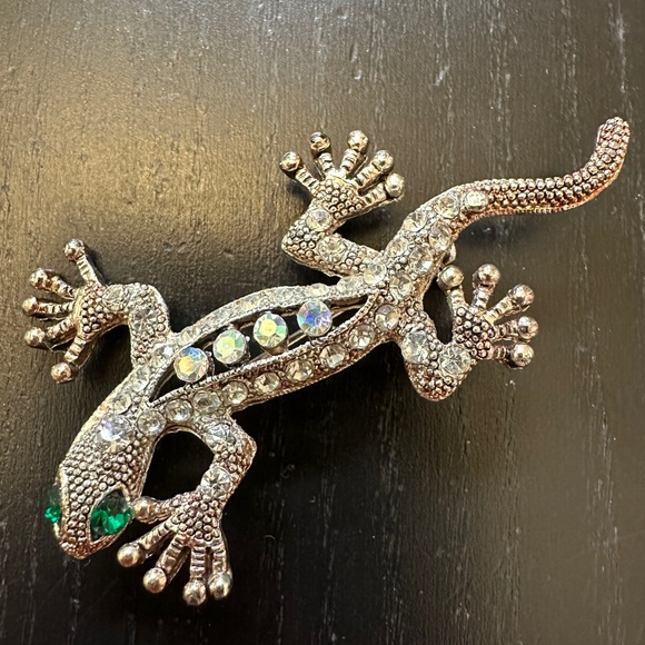 Vintage | Jewelry | Vintage Pin Brooch Salamander With Green Eyes ...